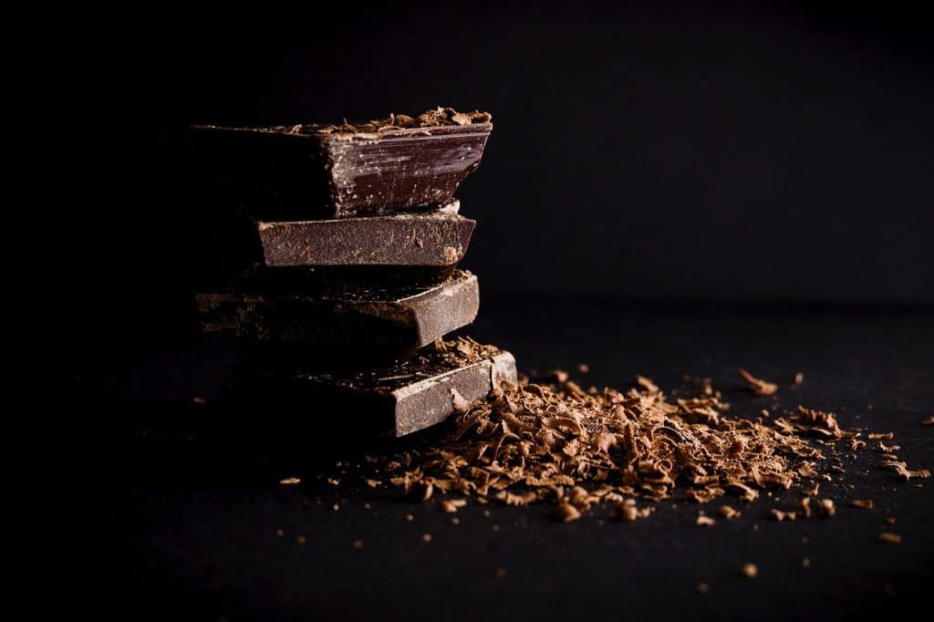 Carbs in Dark Chocolate – Everything You Need to Know